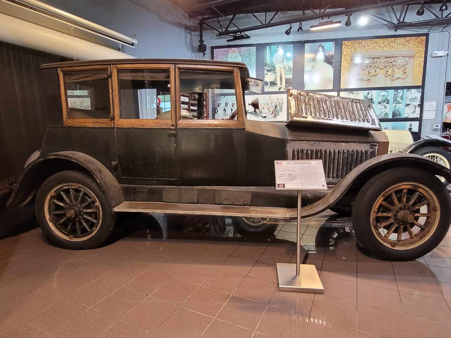 Owen Magnetic- One of the First Hybrids - Car Scrapbook